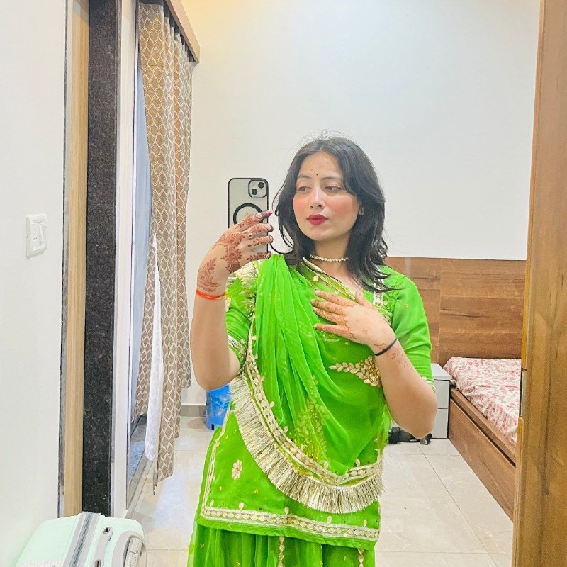 Payal chouhan💗 (@payalchouhan319) | Snapchat Stories, Spotlight & Lenses