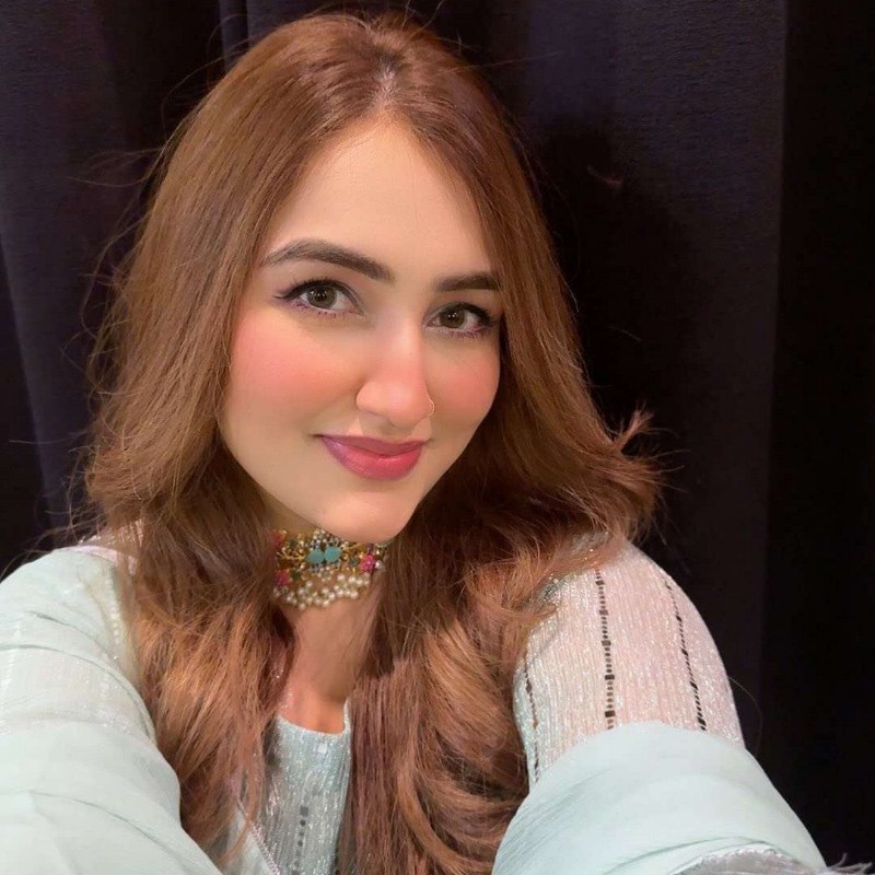 Priya Dhiman (@pdhiman8557) | Snapchat Stories, Spotlight & Lenses