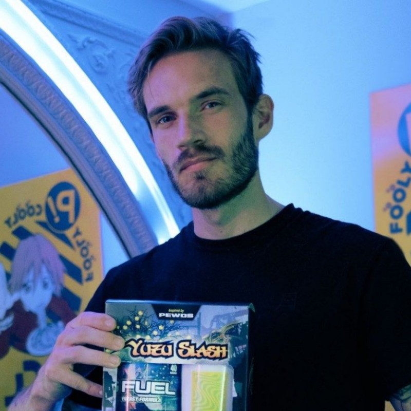 PewDiePie🎥🎬 (@pewdiepie.off) | Snapchat Stories, Spotlight & Lenses