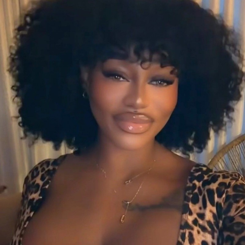 Chyna🎀 (@phat.chyna) | Snapchat Stories, Spotlight & Lenses