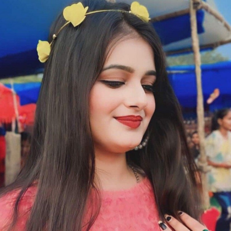 Pihu Arya_2526 (@pihuarya_2526) | Snapchat Stories, Spotlight & Lenses