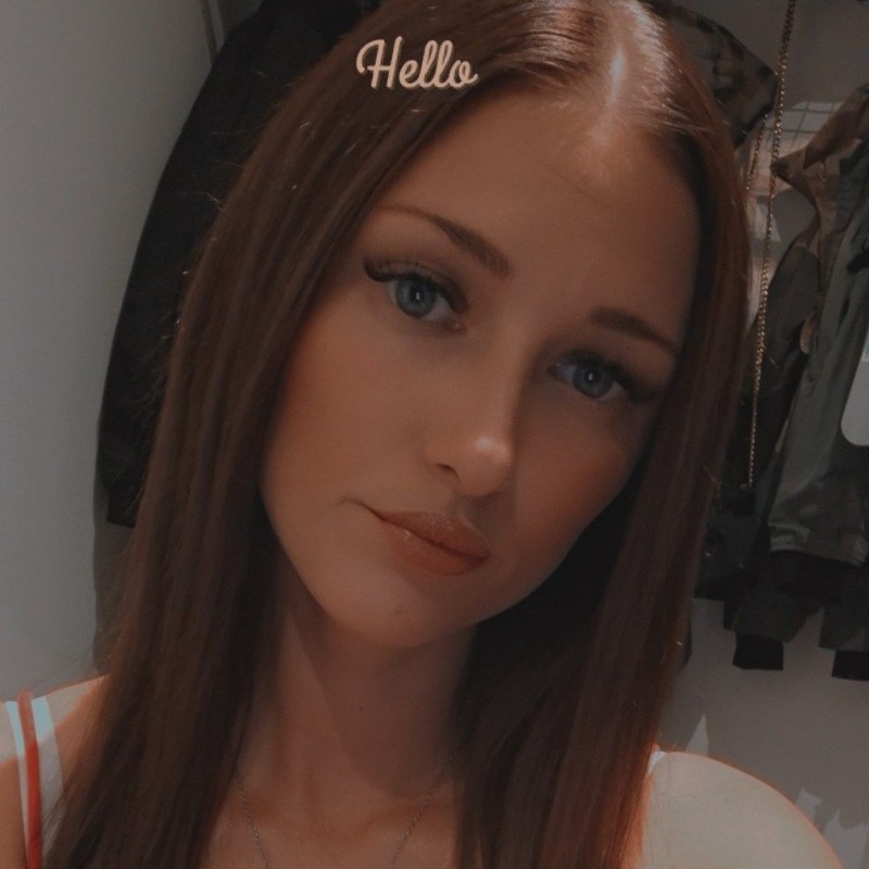 🐞Michelle Olsson🐞 (@pinkylady95) | Snapchat Stories, Spotlight & Lenses