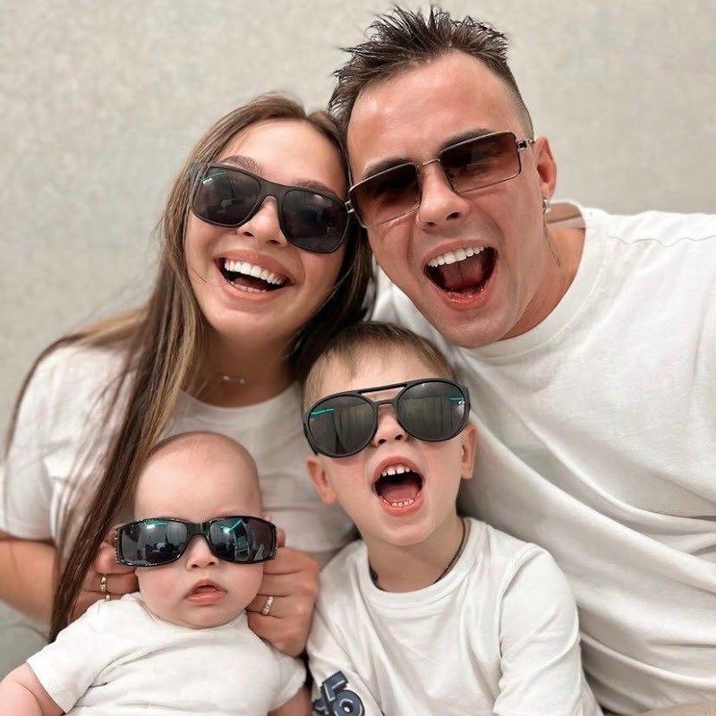 Povlo Family (@polovfamily) | Snapchat Stories, Spotlight & Lenses