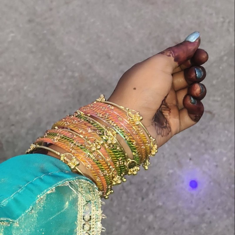 Pooja🥰🥰 (@pooja_d22127) | Snapchat Stories, Spotlight & Lenses