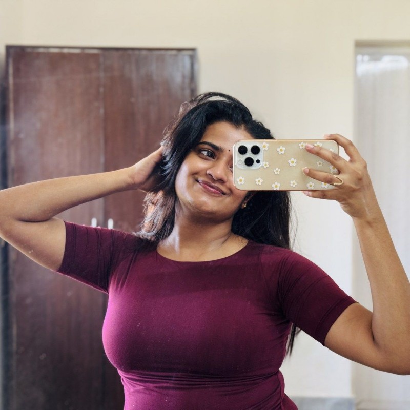 Poo (@poornima2025b) | Snapchat Stories, Spotlight & Lenses