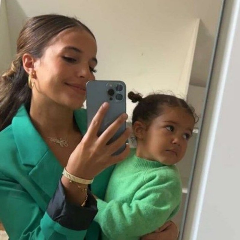 Poupette (@poupette_fann) | Snapchat Stories, Spotlight & Lenses