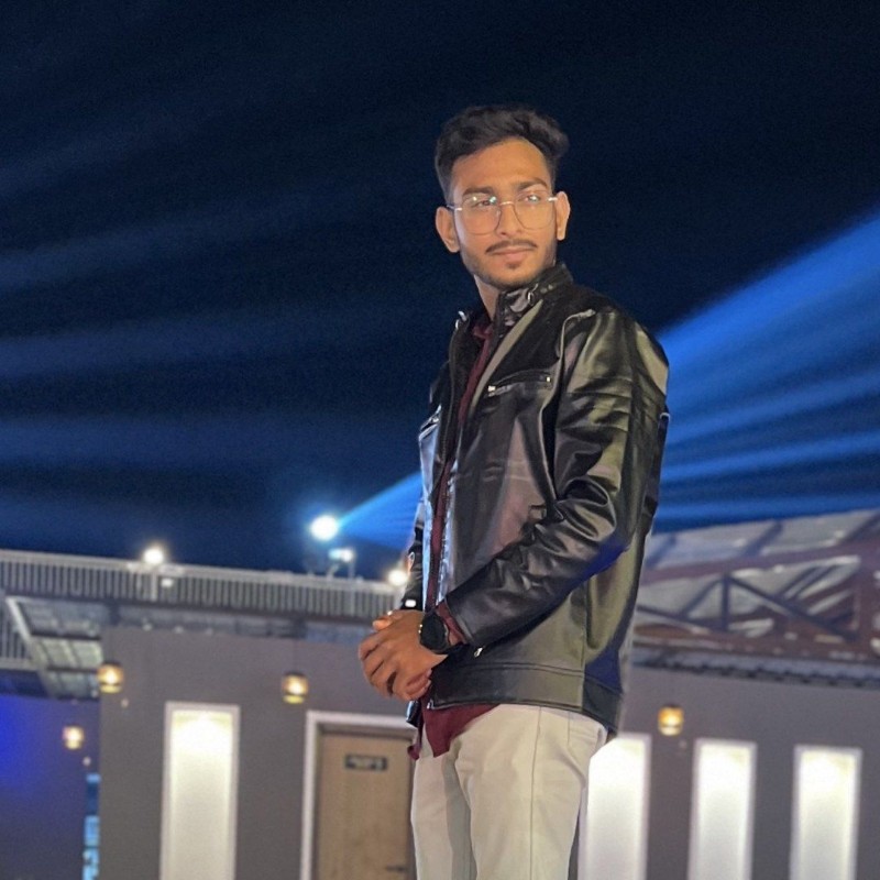 प्रणव🌚 (@pranav_kapalee) | Snapchat Stories, Spotlight & Lenses