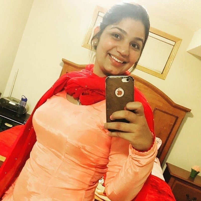 Preet Sandhu (@preet1321) | Snapchat Stories, Spotlight & Lenses