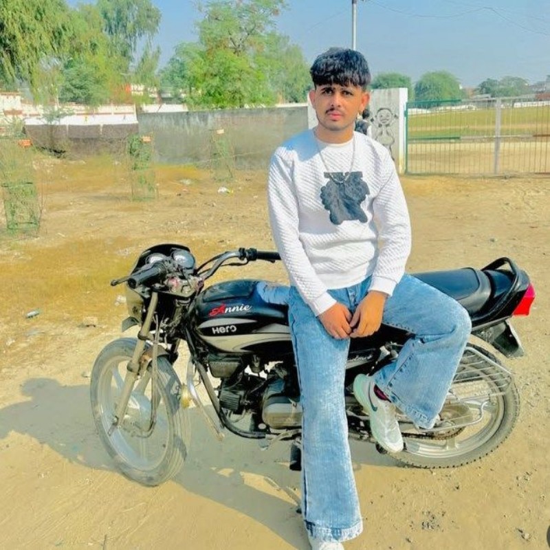 Preet Love (@preet_23129979) | Snapchat Stories, Spotlight & Lenses