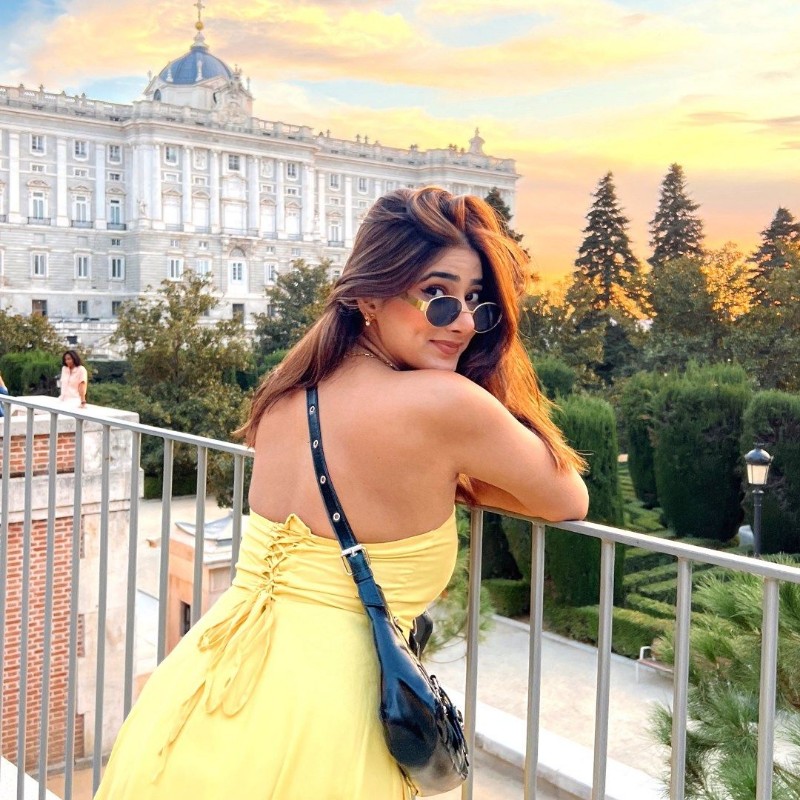 Shivanii Sharma (@pretty.buff) | Snapchat Stories, Spotlight & Lenses