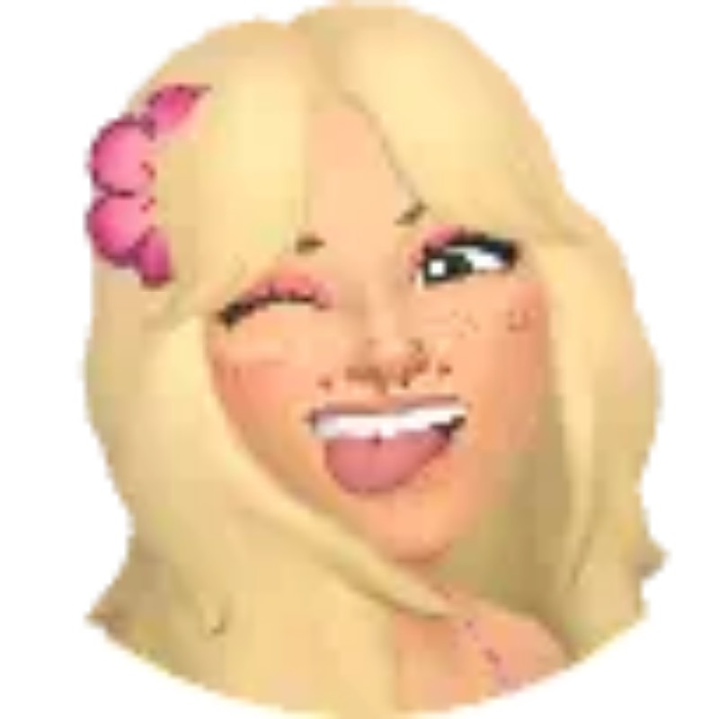 Princess Weezer Fan 🪽 (@princesssalemxo) | Snapchat Stories, Spotlight ...