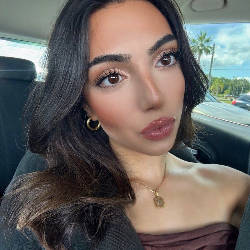 Priscilla (@priscillapepper) | Snapchat Stories, Spotlight & Lenses