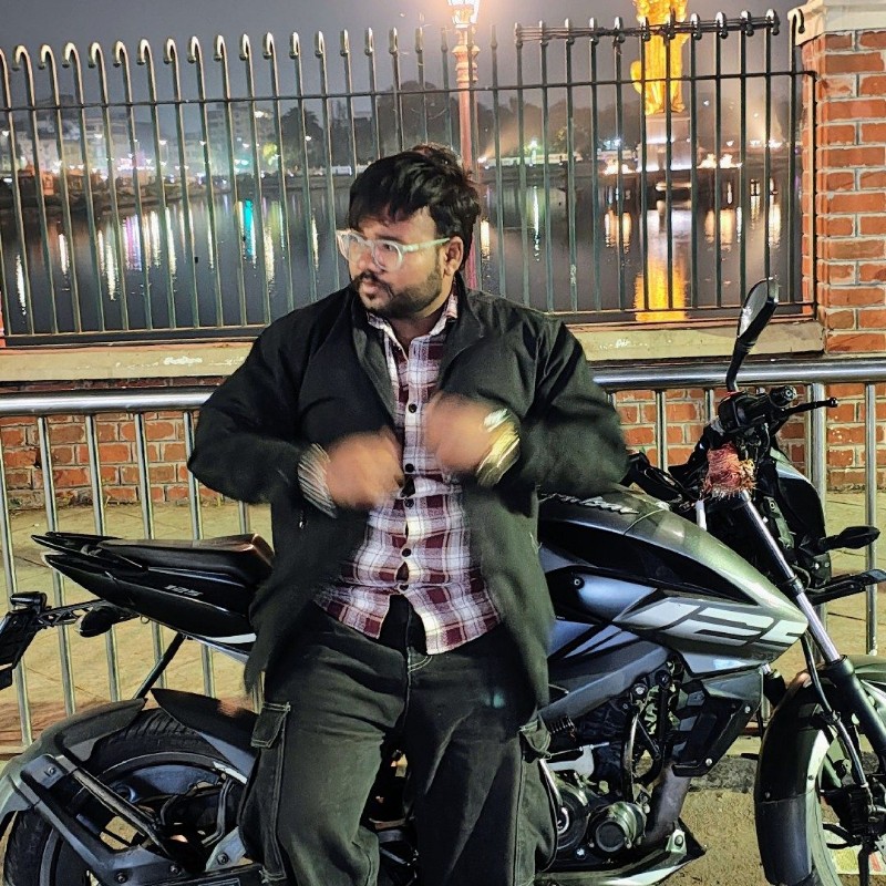 Priyanshu Maurya👻 (@priyanshu-8422) | Snapchat Stories, Spotlight & Lenses