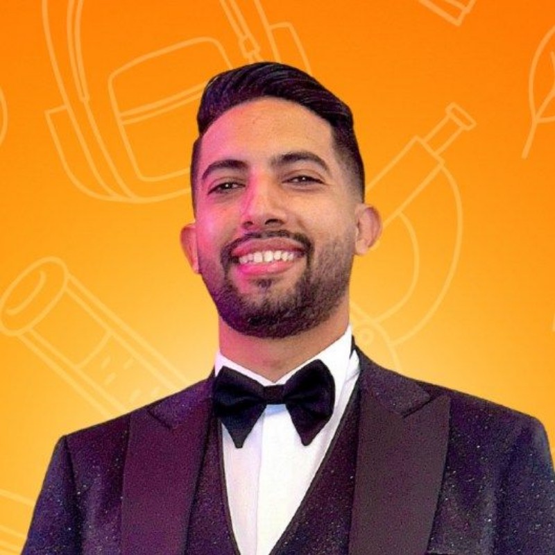 Prof Harti (@prof_harti) | Snapchat Stories, Spotlight & Lenses