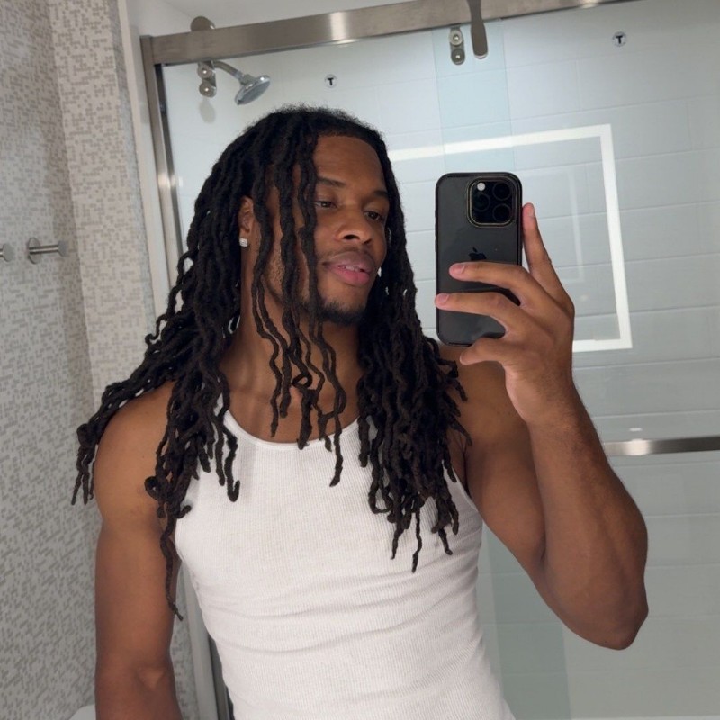 MEL 🏁💙🏁 (@promise2staymel) | Snapchat Stories, Spotlight & Lenses