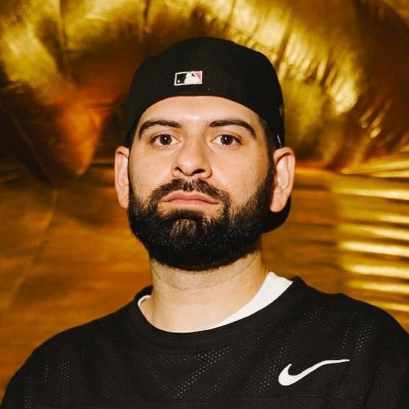 Qias Omar (@qiasomar24) | Snapchat Stories, Spotlight & Lenses