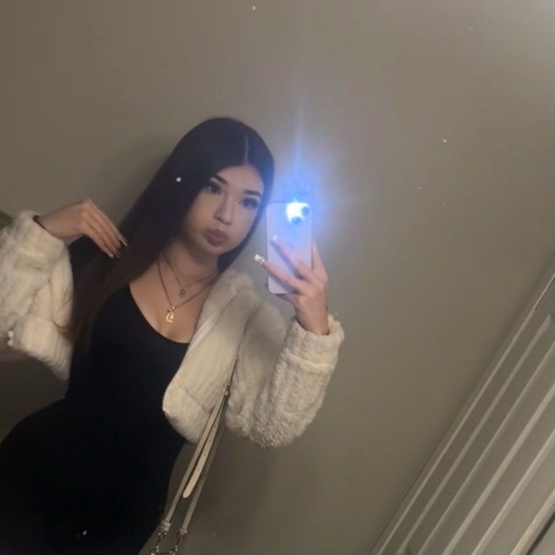 alondra (@qqlondrq) | Snapchat Stories, Spotlight & Lenses