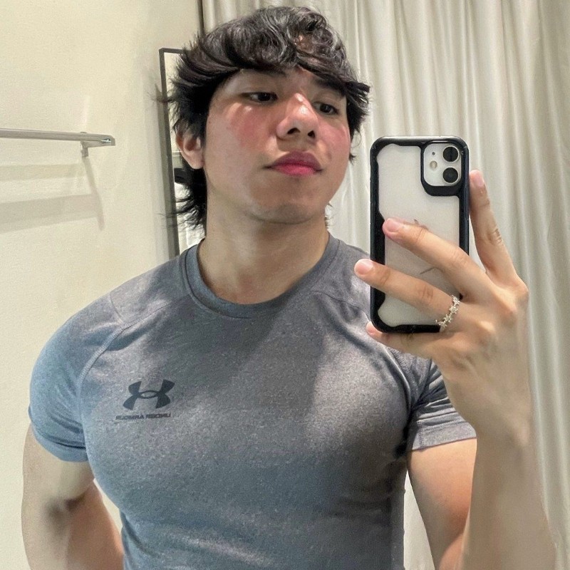 elio (@qrelio) | Snapchat Stories, Spotlight & Lenses