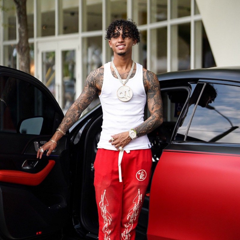 qtclaps (@qtclaps1206) | Snapchat Stories, Spotlight & Lenses