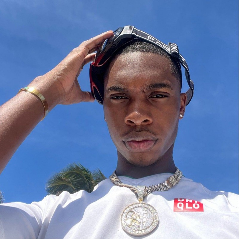 Quantez🦖 (@quaantez) | Snapchat Stories, Spotlight & Lenses