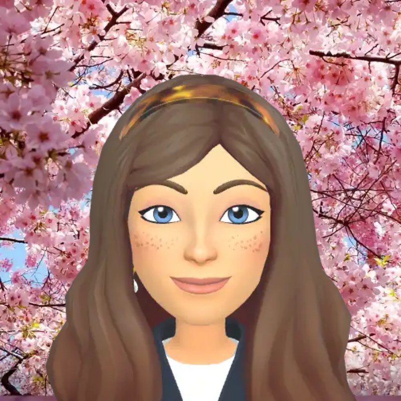 Quinn Kennedy (@queen) | Snapchat Stories, Spotlight & Lenses