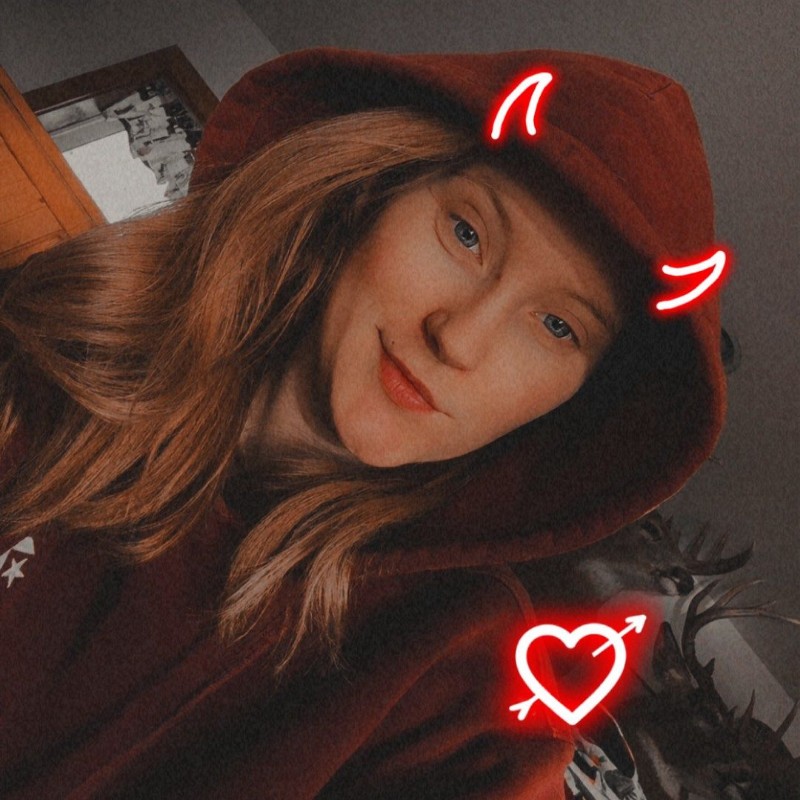 Queen⛓️ (@queen_manic) | Snapchat Stories, Spotlight & Lenses