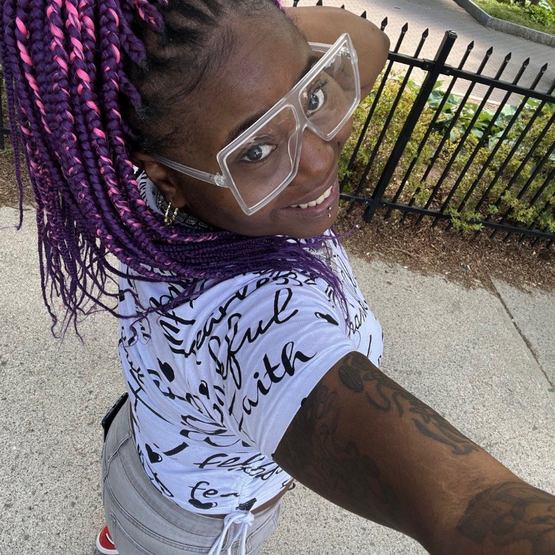 Queen Midas 23 (@queen_midas19) | Snapchat Stories, Spotlight & Lenses