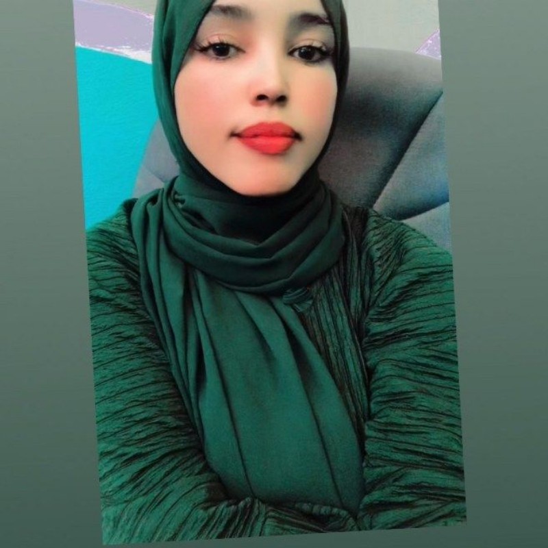 Amni 👑 (@quenamni) | Snapchat Stories, Spotlight & Lenses