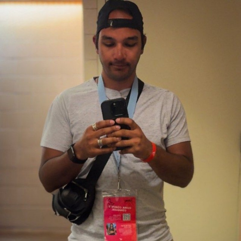 Robby Carmichael (@r0bbycarmichael) | Snapchat Stories, Spotlight & Lenses