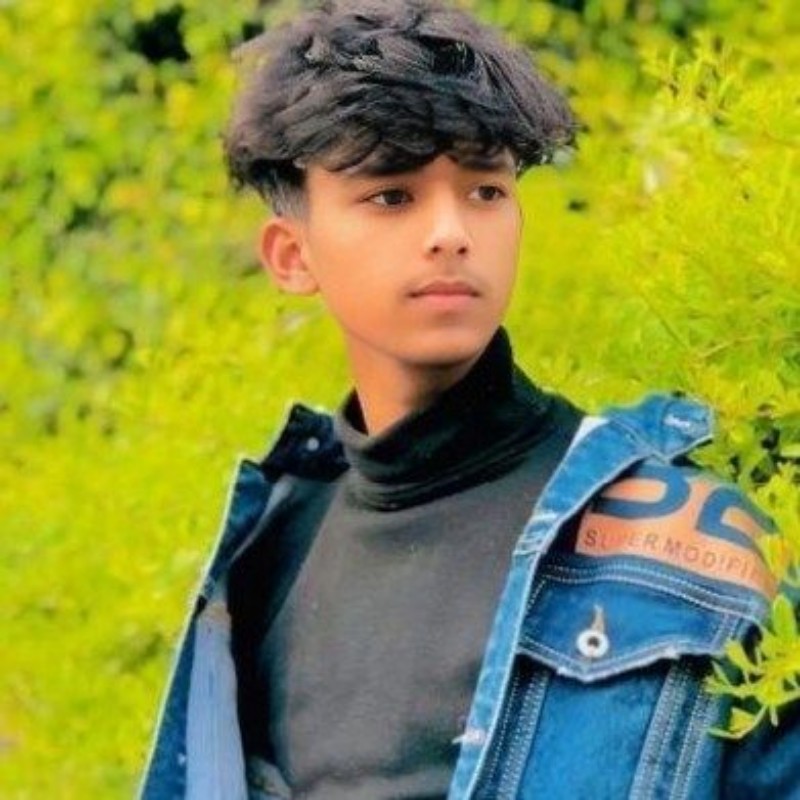 Ravi (@r11320378) | Snapchat Stories, Spotlight & Lenses