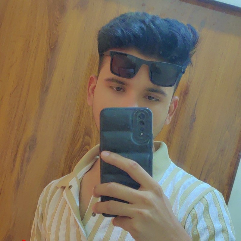 R. didel (@r_didel3185) | Snapchat Stories, Spotlight & Lenses