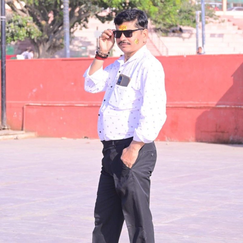 Rajkumar singh (@r_singh20247474) | Snapchat Stories, Spotlight & Lenses