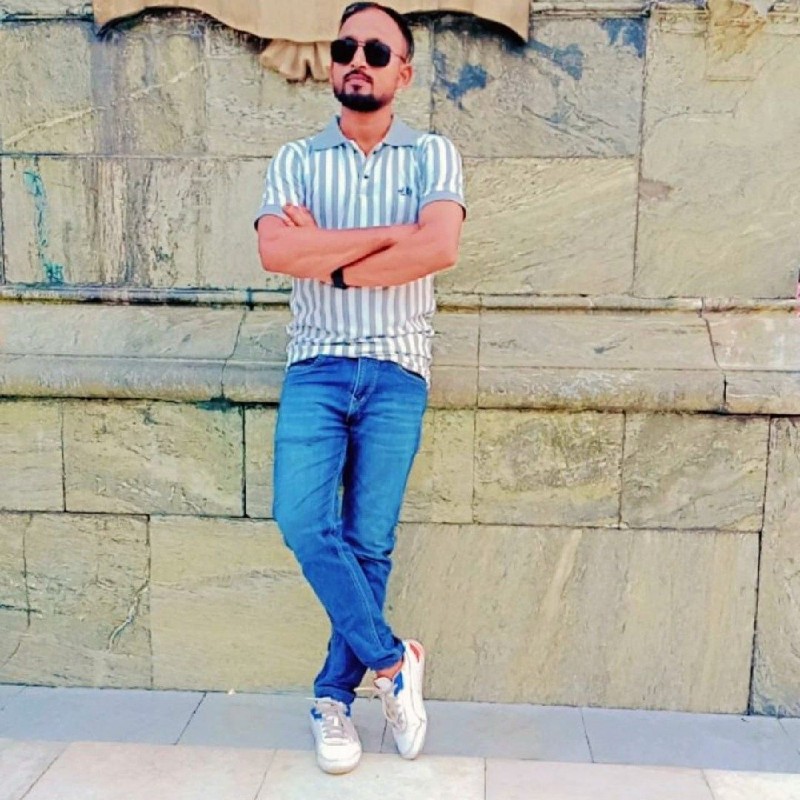 Raazfezal Samar Sheikh (@raazfezal) | Snapchat Stories, Spotlight & Lenses
