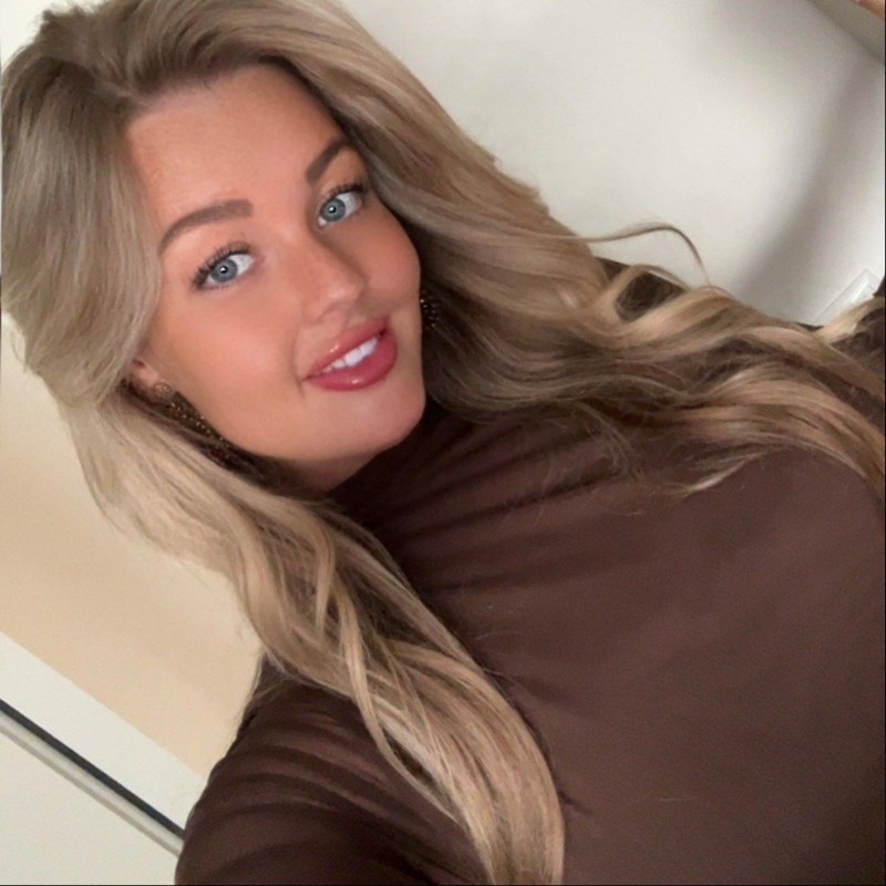 Rachel Destiny (@rachel_destiny) | Snapchat Stories, Spotlight & Lenses