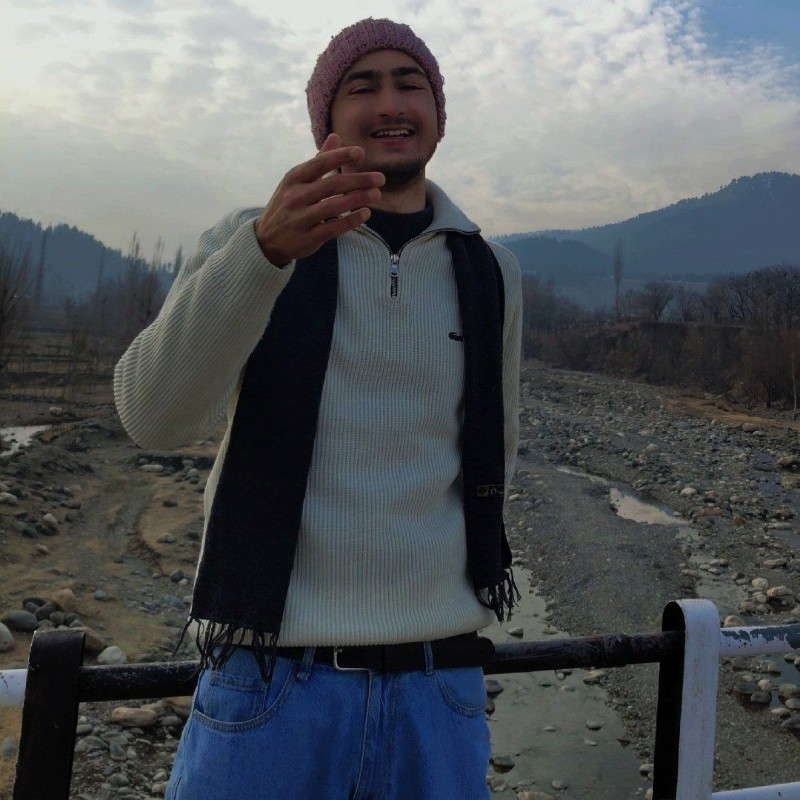 Rafu🖊️ Raouf (@rafu.raouf) | Snapchat Stories, Spotlight & Lenses