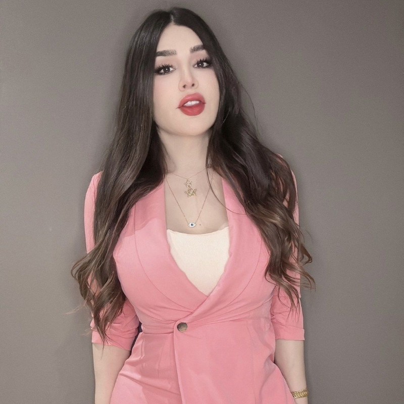 RORO 💟 (@raghad-salame) | Snapchat Stories, Spotlight & Lenses