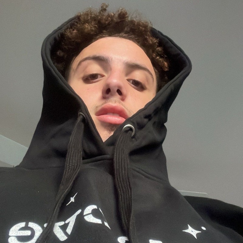 Rami (@ramitheicon) | Snapchat Stories, Spotlight & Lenses