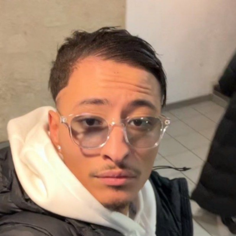 Ratpigiiii A Paris 🇩🇿🐺 (@ratpigiiii) | Snapchat Stories, Spotlight & Lenses