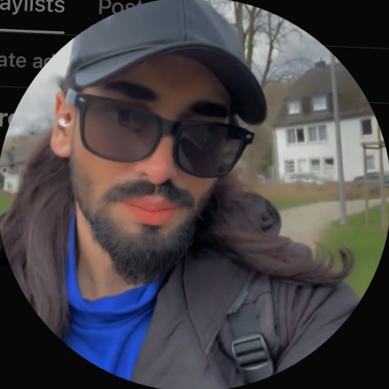 𝐑𝐚𝐰𝐞𝐳𝐡🩶 (@rawezh-1998) | Snapchat Stories, Spotlight & Lenses