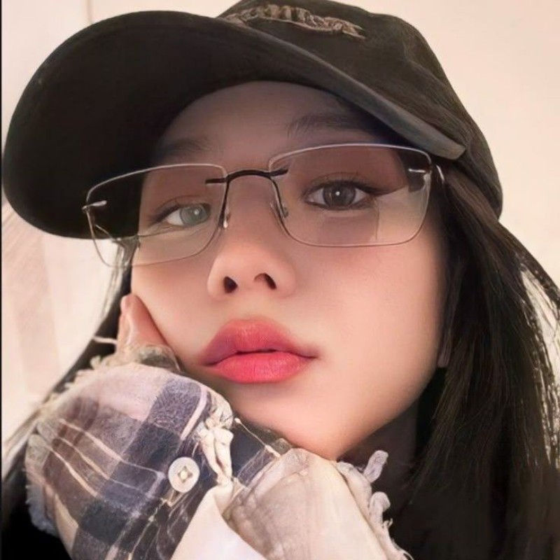 ♡Kim_Yerin♡ (@rayhona20253811) | Snapchat Stories, Spotlight & Lenses