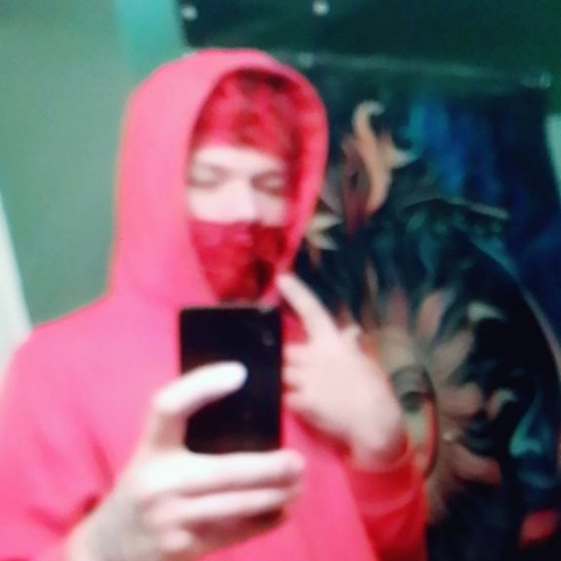 The1andonly（@real-blood556） | Snapchatストーリー、スポットライト、レンズ