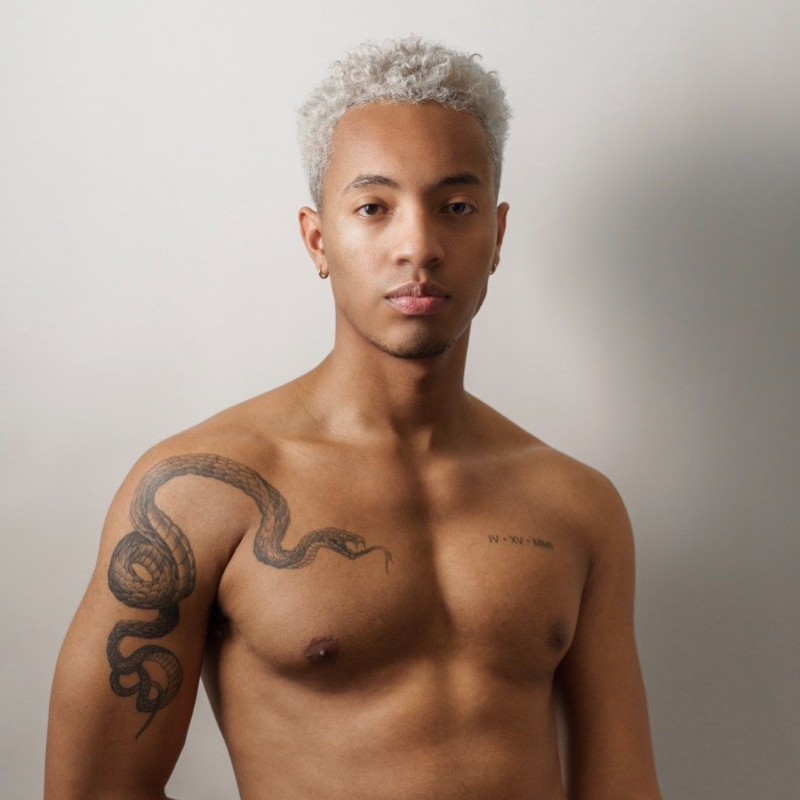 king asante (@real_asantem) | Snapchat Stories, Spotlight & Lenses