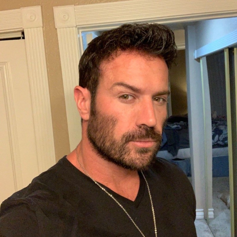 Chad Johnson (@realchadjohnson) | Snapchat Stories, Spotlight & Lenses