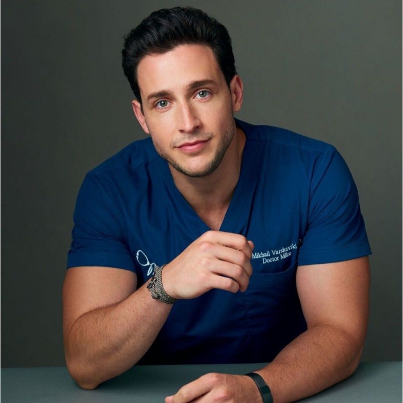 Doctor.Mike (@realdoctormike) | Snapchat Stories, Spotlight & Lenses