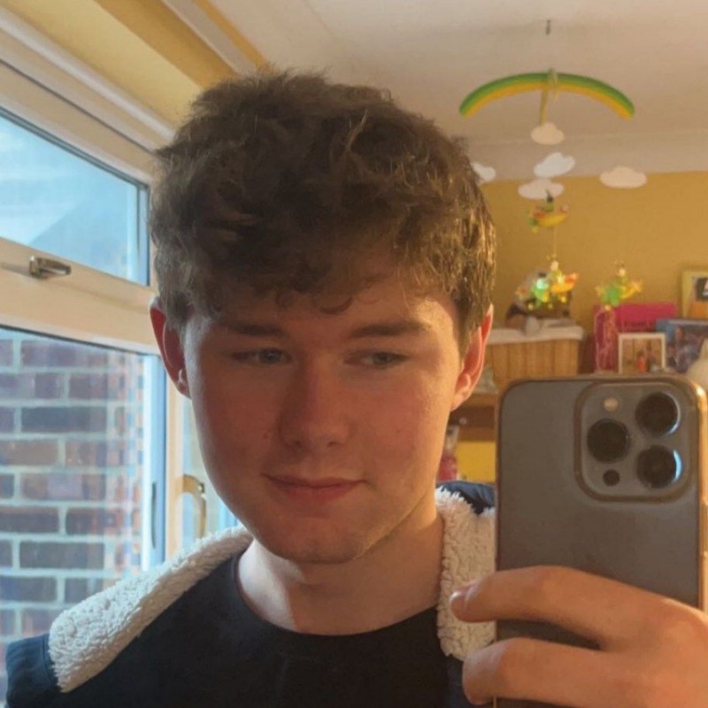 James Haworth (@realjamesh) | Snapchat Stories, Spotlight & Lenses