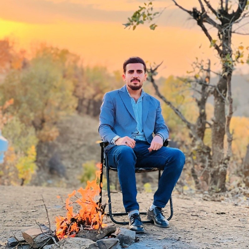 𝕽𝖊𝖇𝖆𝖗 🤍 (@rebarahmad02) | Snapchat Stories, Spotlight & Lenses