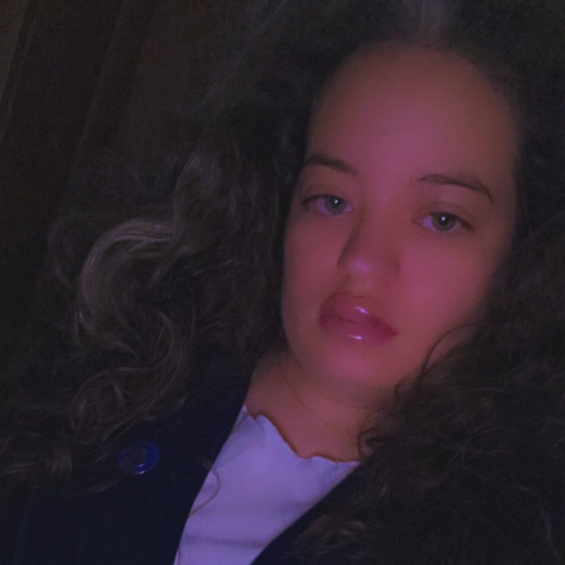 🖤Rebecca🖤 (@rebecca_mar2829) | Snapchat Stories, Spotlight & Lenses