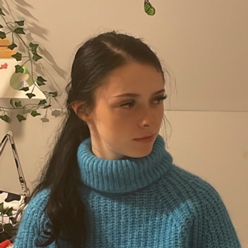 Rebecca Buckley (@rebeccabuckley2) | Snapchat Stories, Spotlight & Lenses