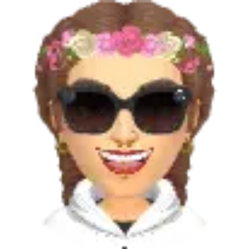 Becca Anderson ⚫️🤍⚫️🤍 (@rebeccaross242) | Snapchat Stories, Spotlight ...