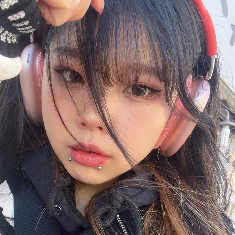 관살관죽 (@red_malupa) | Snapchat Stories, Spotlight & Lenses